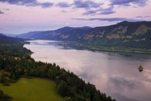 We Know the Most Dreamy Columbia River Gorge Wildflower Hikes | Carson ...